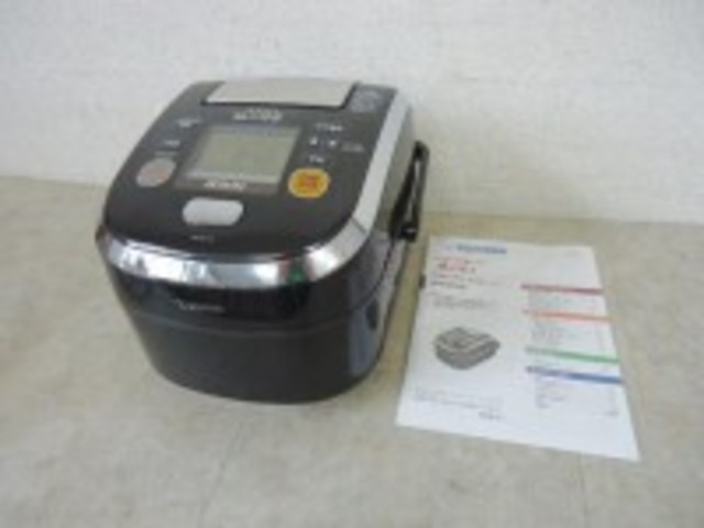 象印 圧力IH炊飯器 NP-WT10（炊飯器）の買取価格 （ID:314955）｜おいくら