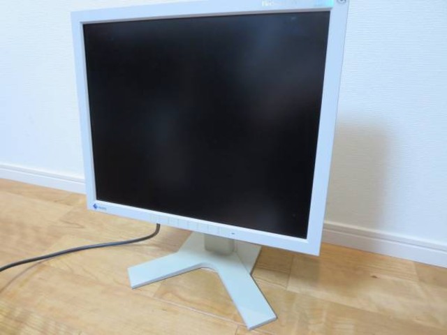 EIZO NANAO★FlexScan L685★18インチ ナナオ 液晶（モニタ）の買取価格 （ID:16926）｜おいくら