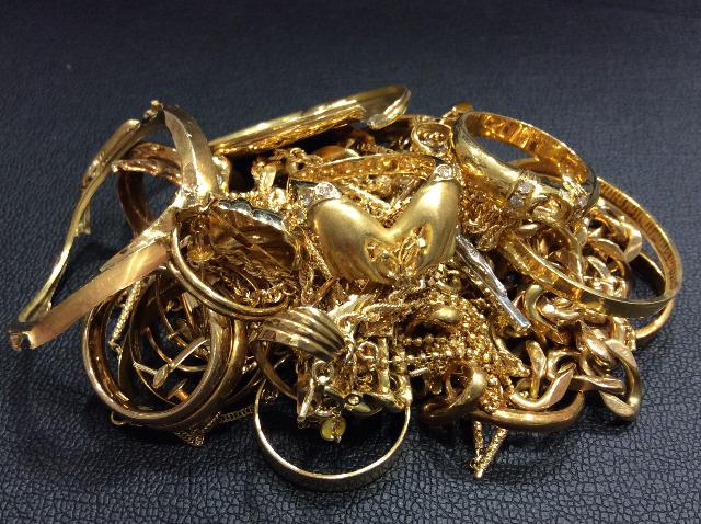 本日 K18 (750刻印) 1g 7475円 指輪他 180,0g ジュエリー買取 埼玉県 三郷市（リング）の買取価格 （ID:688925）｜おいくら