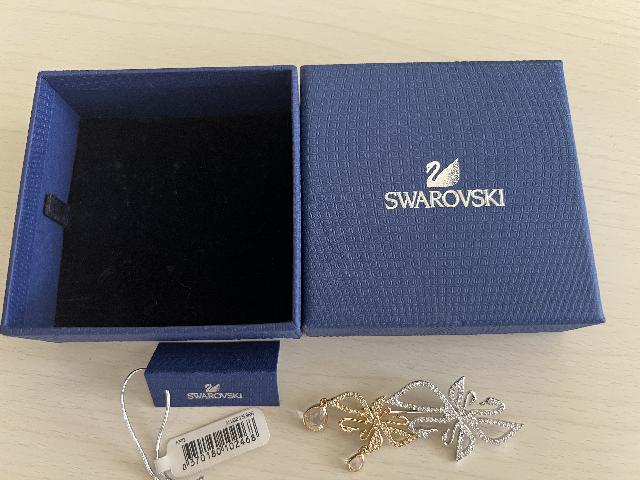 SWAROVSKI スワロフスキー ブローチ（その他ブランド）の買取価格 （ID:660038）｜おいくら