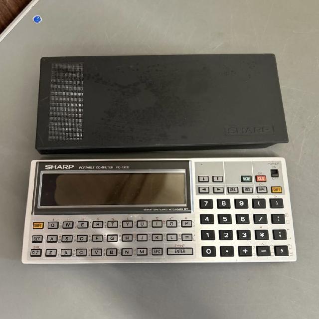 SHARP シャープ PC-1350 ポケットコンピューター ジャンク品 ※汚れ等あり。（まとめて片付け 不要品）の買取価格 （ID:732385）｜おいくら